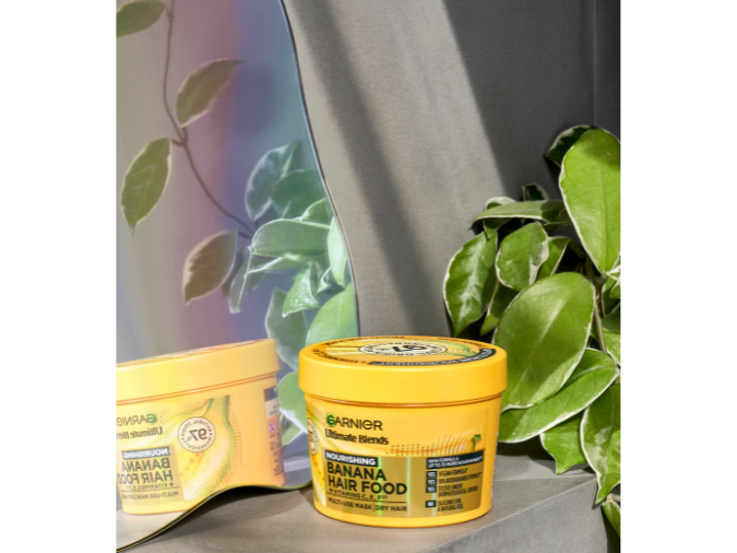 Simple Guide to Finding and Caring for Your Curl Type | Garnier UK